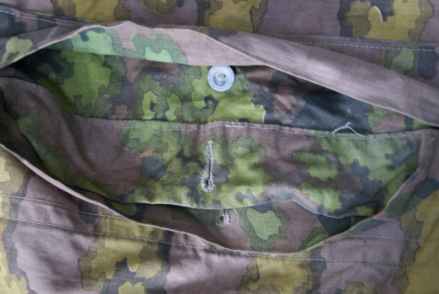 WWII German Waffen SS Zeltbahn Oak B pattern – RJ Militaria